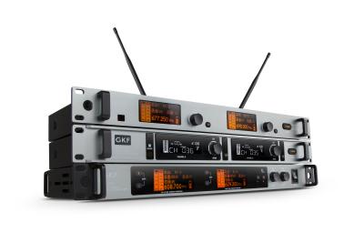 China Big Stage Singing Handheld UHF Wireless Microphone 32 Preset Clean Channels for sale
