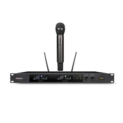 China Speech Teaching UHF Professional Wireless Microphone 90M Operating Range for sale