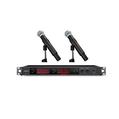 China OEM 0DM Dual Channel Wireless Mic system Built In Spectrum Analyzer for sale