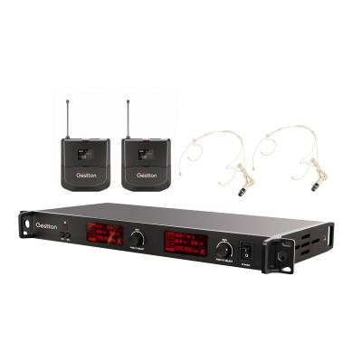 China DJ Karaoke UHF Wireless Microphone With 19
