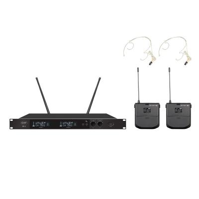 China UHF Handheld Microphone System , 30 Adjustable Frequencies Cordless Mic With Case for sale