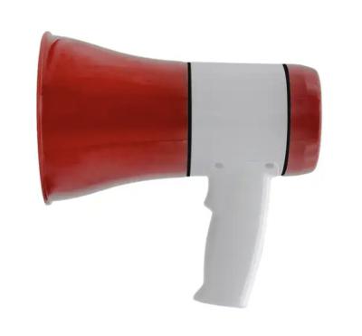 China Wireless Portable Lithium Megaphone 1500mAh 15 Watts Bullhorn for sale