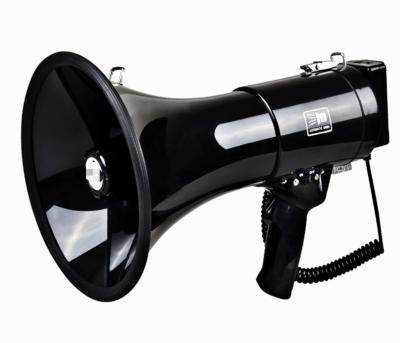 China Portable Lithium Battery Handheld Megaphone Bullhorn 835 X 420 X 500MM for sale