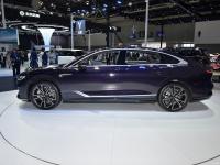 China 2023 2024 Lantu Dongfeng Voyah Passion Voyah Zhuiguang Phev Car Plug In Hybrid 4wd Long Range for sale