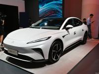 China 2024 Feifan F7 Saic Rising Auto Electric Car for Adult Top Speed 200 KM/h 5 Seats for sale