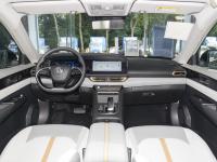 China As Picture 2023 Dongfeng Aeolus E70 Yizhi Version 420KM Battery Life Hybrid Fuel Type for sale