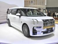 China Electric Copilot Seat Adjustment 2022 Geely Zeekr 009 MPV WE ME 702KM 822KM EV Car for sale