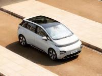 China Left Drive Mini Ev Hatchback Wuling Baojun Cloud Yunduo Pure Electric Car Four-Door Five-Seater for sale