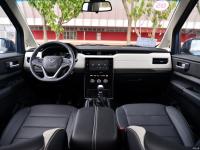 China 2019 Wuling Rongguang 1.5T Manual 7-Seater SUV with and Maximum Torque Nm of 200-300Nm for sale