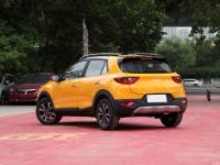 China 2021 Kia Yi Run 1.4L CVT Sunroof Small SUV with Rear 2 Radar and 15°-20° Grand Clearance for sale