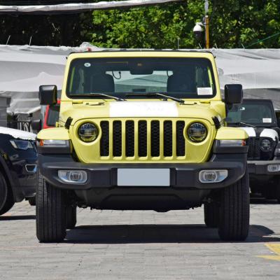 China 2022 Jeep Wrangler 4-Door 2.0T 4XE Sahara Plug-in Hybrid Fluorescent Yellow Limited Edition for sale
