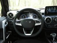 China 2024 BAIC BJ40 Multifunctional Off-Road Truck with Electric Rearview Mirror and ESC for sale