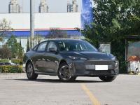China Fuel type Hybrid Changan A05 Plug-in Hybrid Car 5 Seats Three Boxes 2024 for sale