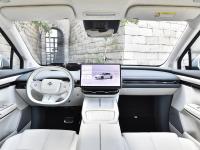 China Energy Electric Vehicle 670km Rear-Wheel Drive UHV Version for 5-Seat Body Structure for sale