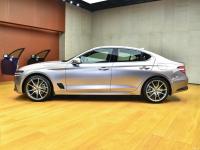 China Leather Seats and Euro VI Standard Genesis G702023 2.0T Rear-Drive Sedan with Engine for sale