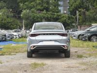 China Geely Emgrand L HiP Hybrid 5-Seater Sedan 100KM Electric Range Left Drive 5 Seats for sale