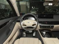 China 2023 Genesis G80 2.5T Rear-Wheel Drive Luxury Sedan Touch Screen Top Speed of 240 KM/h for sale