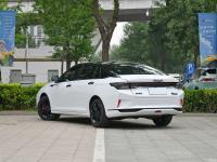 China Electric One Key Lifting Rear Window Dongfeng Max 2024 Hybrid 1.5T Car for Performance for sale