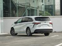 China 2022 1.5L Clean Version 4-Door 5-Seat Sedan Hybrid Gasoline Vehicle with Touch Screen for sale
