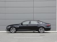 China Integral Body Jaguar XFL 2.0T 2000Ps Gasoline Car 2WD Sedan 2WD Elite Luxury Edition for sale