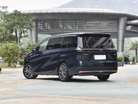 China 5-Door 7-Seater Medium-Sized MPV Trumpchi E8 Max PHEV Hybrid Vehicle with 150 km Range for sale