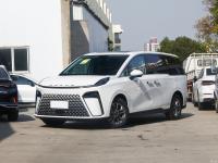 China LED Headlights 2023 MAXUS G70 2.0T MPV Automatic Luxury Version with Front-Wheel Drive for sale