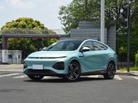 China 580km Long Range and 755km Top Speed 2023 Xpeng G6 Electric Car with 218KW Motor Power for sale