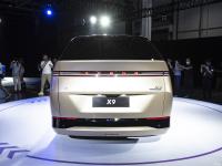 China MAX version Xpeng x9 4wd 5293*1988*1785 dimensions and pure electric cruising range for sale