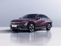 China Best Choice 2023 Wuling Starlight Hybrid Electric Sedan 4 Door 5 Seats Single Motor for sale