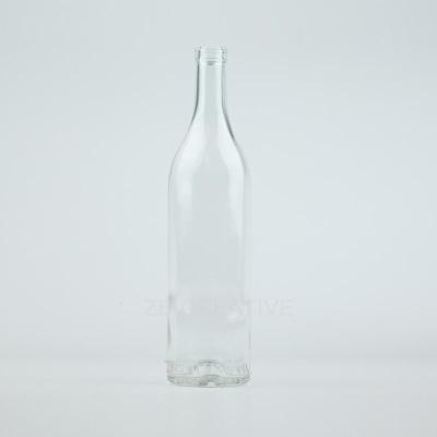 China 700ml Crystal White Liquor Bottle Cork Top For Vodka 525g CY-832 for sale