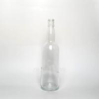 China Screw Top Custom Vodka Bottle 520g 750ml High White Clear Glass Alcohol Bottles CY-843 for sale