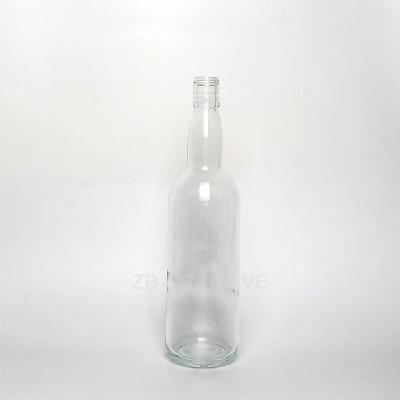 China Screw Top Custom Vodka Bottle 520g 750ml High White Clear Glass Alcohol Bottles CY-843 for sale