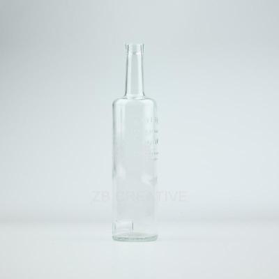 China Flint Cork Top Empty Glass Liquor Bottles 750ml For Vodka 520g CY-855 for sale