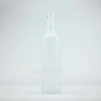 China Whiskey 520g 750ml Glass Bottles With Screw Top Crystal White CY-845 for sale