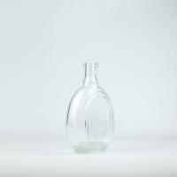 China 530ml Custom Flint Engraved Liquor Glass Bottle Premium Cork Finish Spirits for sale