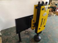 China Hydraulic Fence Post Driver for Skid Steer Excavator 180kg 25-50L/min Oil Flow for sale