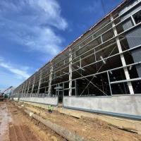 China Light-gauge steel workshops, industrial steel structures, metal building kits, and prefabricated warehouses for sale. for sale