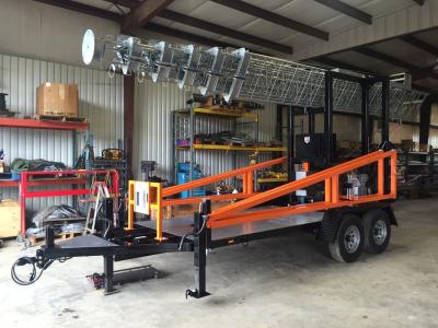 China Hot Dip Galvanization 4g Rapid Deployment Tower , Cow Mobile Tower for sale
