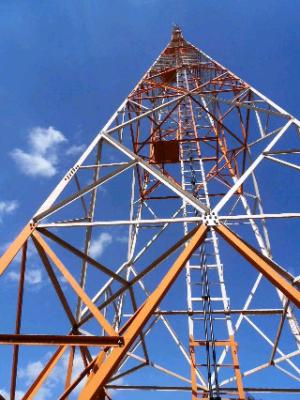 China Q235 Galvanized Angle Steel Mobile Cell Tower 4 Legs Radio TV Broadcasting Equipment for sale