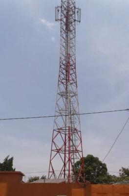 China Signal TV Radio Hot DIP Galvanized  Steel Antenna Mobile Tower 10-80m for sale