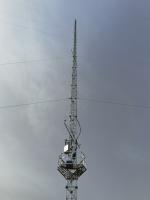 China 36m/S Powder Coated 30m High Guyed Lattice Tower for sale