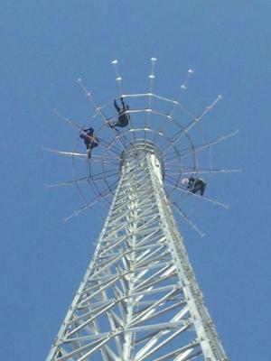 China Telescopic Communication Telecom Guyed Wire Tower for sale
