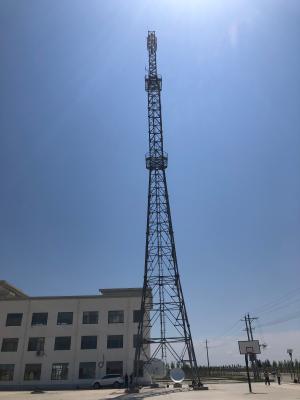 China Communication Self Supporting MW Antenna Angle Steel Tower 3 Legs for sale