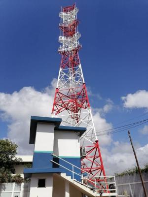 China Transmission Lattice RRU 4 Legged Tower 15m Height for sale