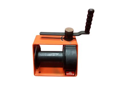 China 600lb Hand Lifting Winch 15 1 Gear Ratio Smooth Load Control O/B/Y ColorPalette for sale