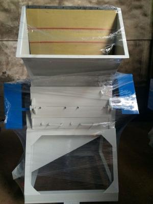 China Film Waste Plastic Crushing Machine Hard Knife Recycling Machine for sale