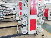 China Roll to Roll paper cup BOPP plastic film Polythene PE bag Non woven 2 4 6 Color Flexographic printing machine Price in China for sale