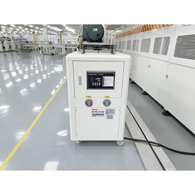 China Small Semi Automatic Solar Module Laminating Machine 2400mm x 5500mm Hot Press Production Line for sale