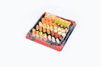 China Sushi Transparent Bakery Boxes Buffet Trays Charcuterie Boxes With Clear Lids Disposable Platter Trays for sale