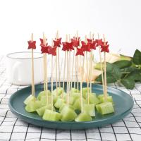 China Disposable Bamboo Plain Color 6CM Cocktail Bamboo Sticks for sale